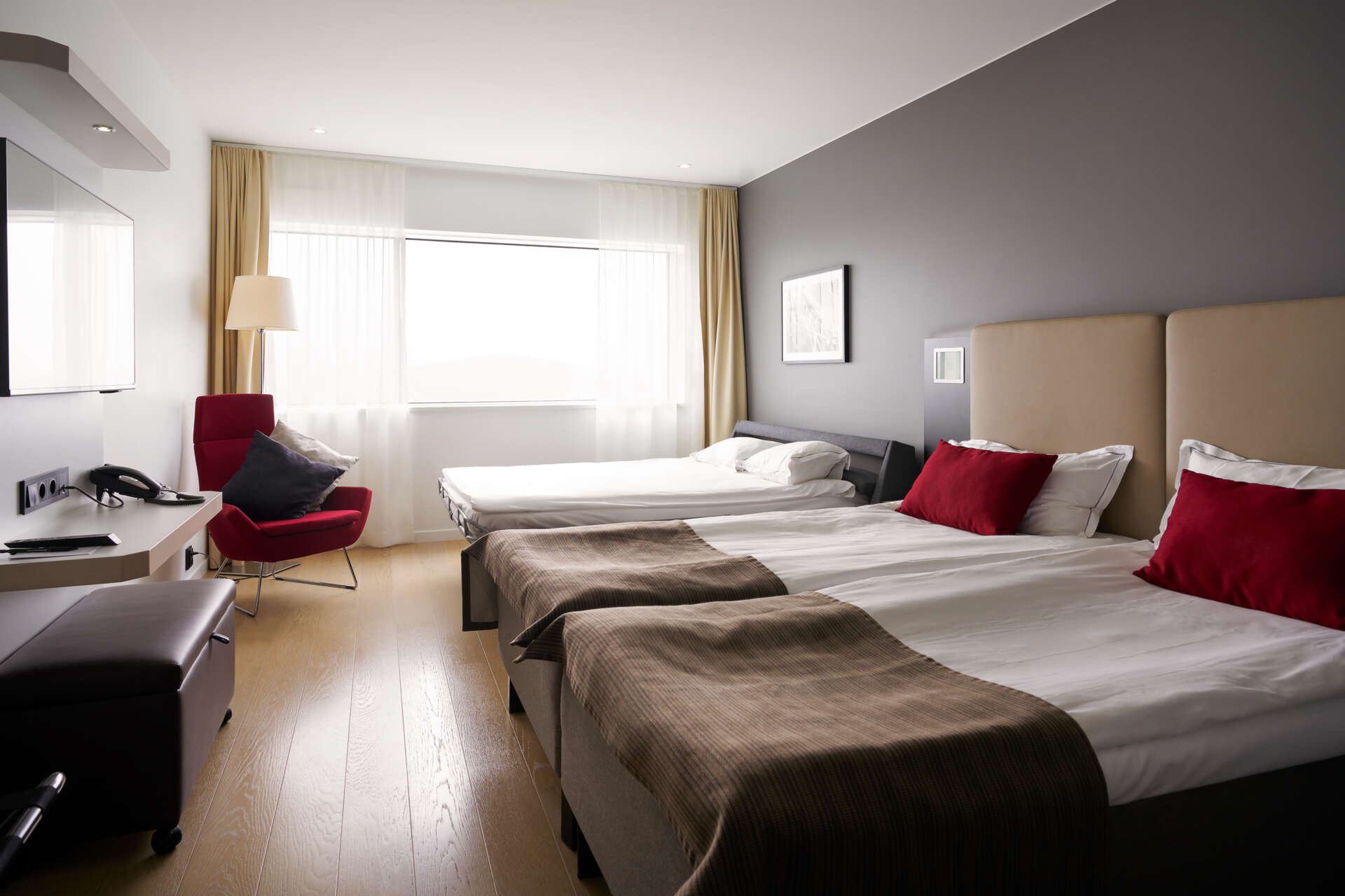 Book a standard room with an extra bed at Gothia Towers hotel